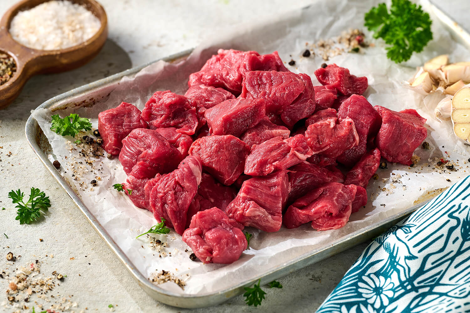 Diced Beef - 350g | 100% British Beef – DukesHill