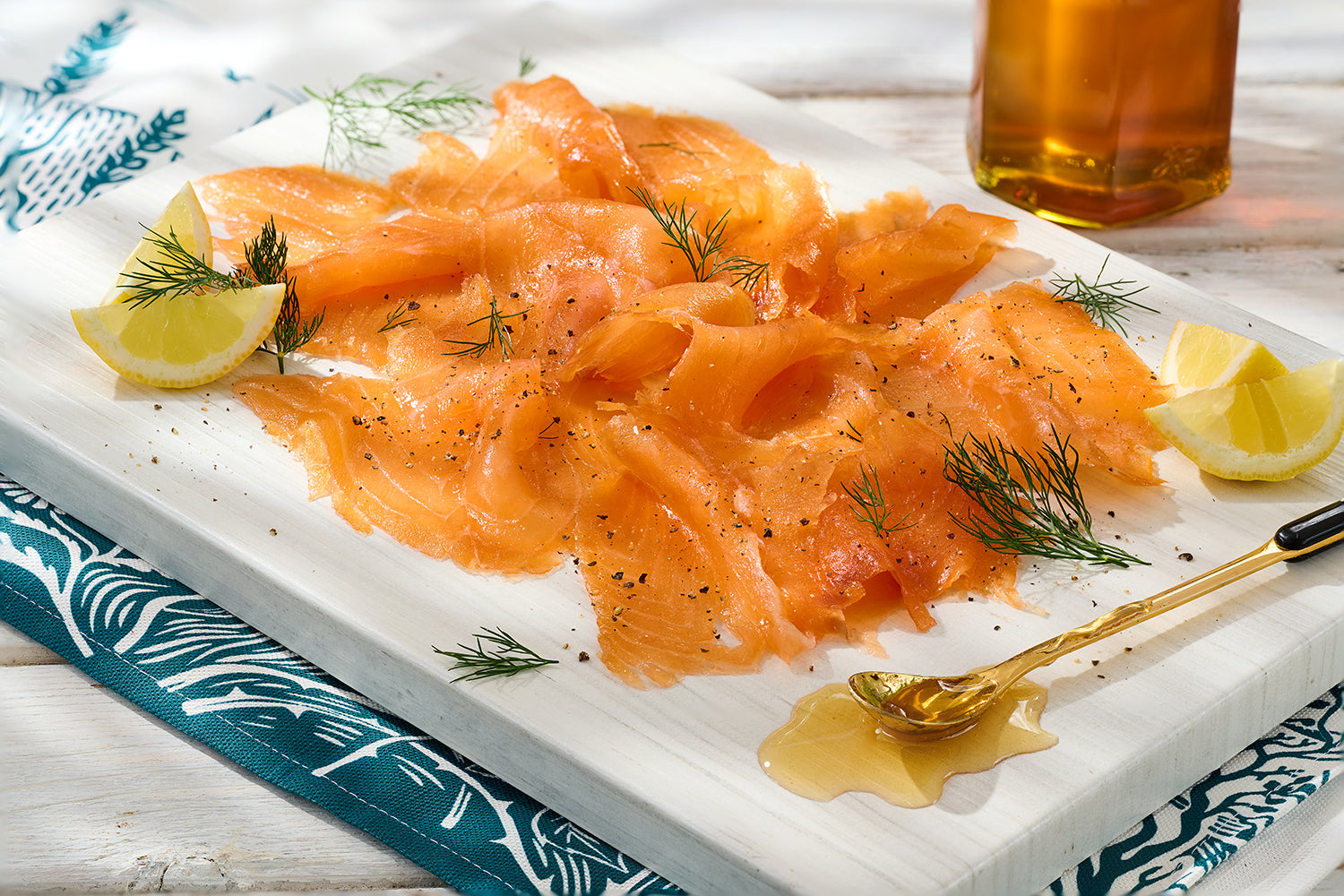 Sliced Smoked Salmon With Manuka Honey - 200g | DukesHill